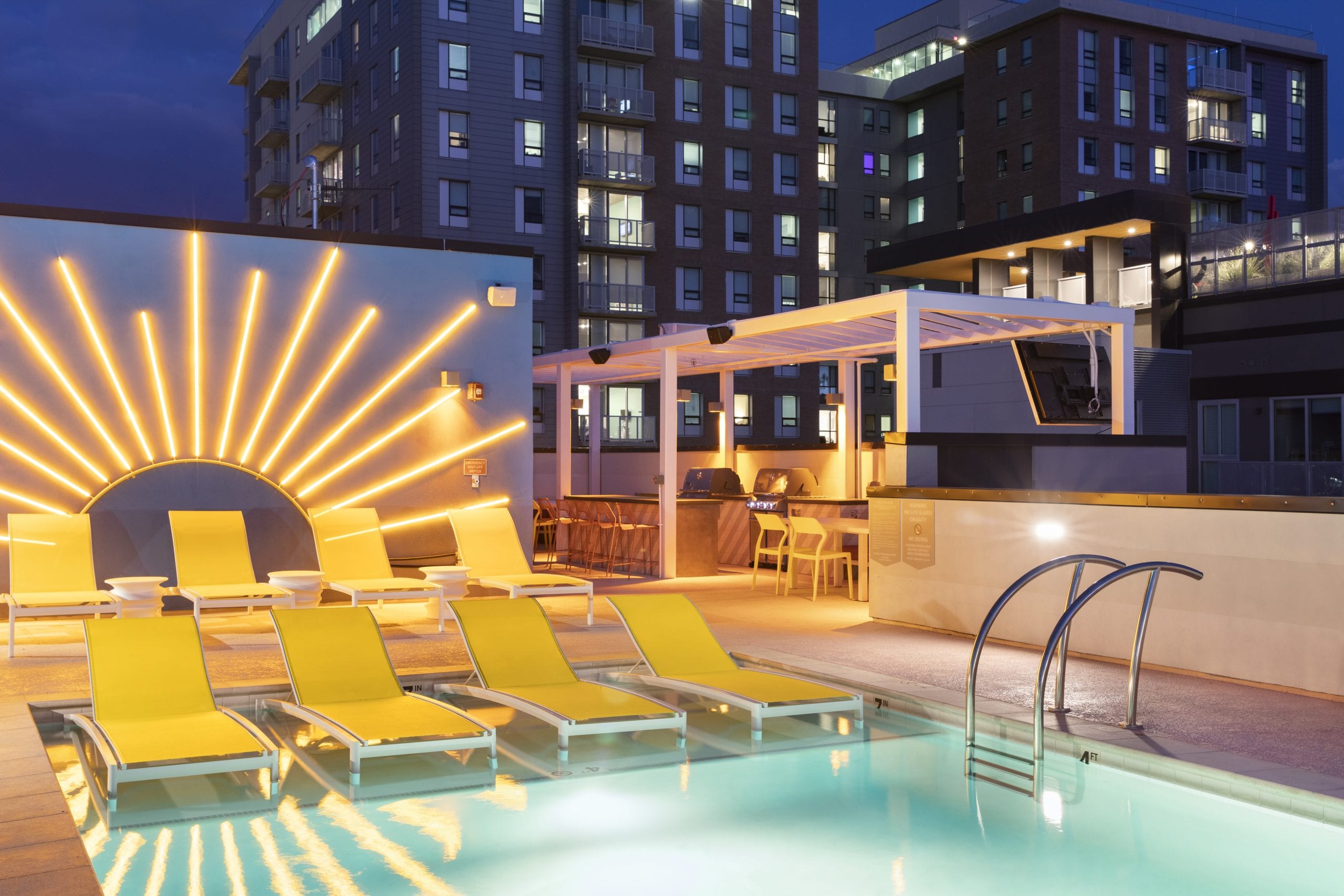 Contact Us | Hub Speedway